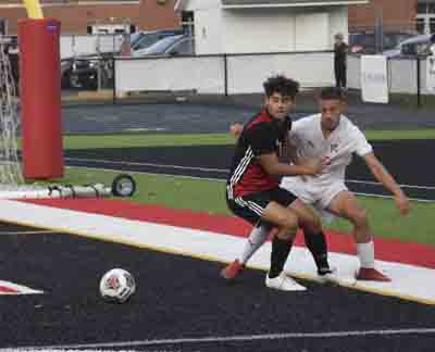 Cards clobber Quakers | News, Sports, Jobs - The Vindicator